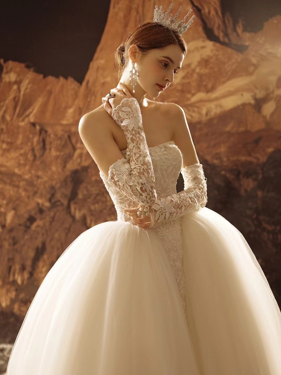 BelleAmore - Premium Wedding Dress Manufacturer