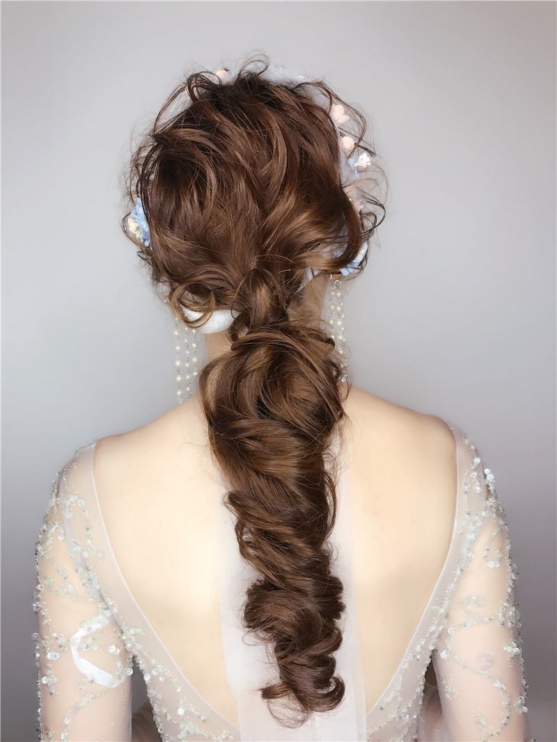 How to match bridal makeup and hairstyle with diff - BelleAmore-Wedding ...